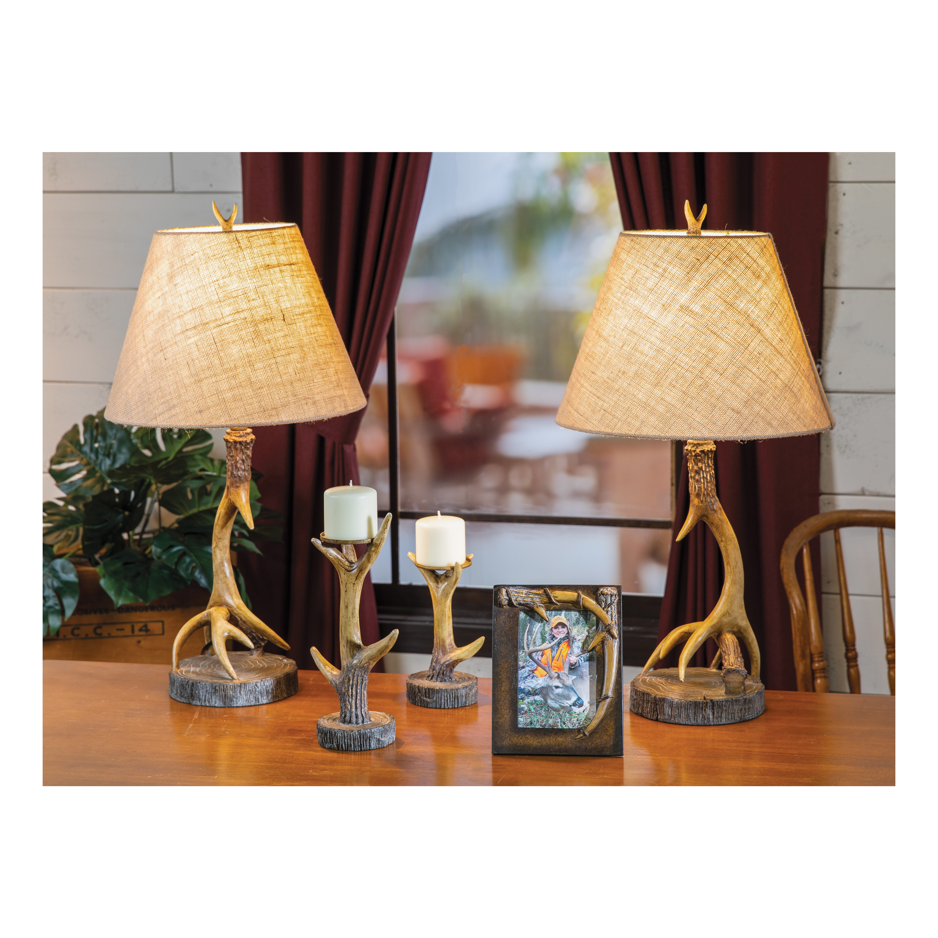 White River Home Antler Decor 5-Piece Set | Bass Pro Shops